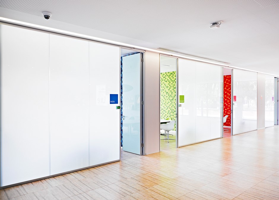 Switchable Privacy Glass Smart Film Solution for Modern Spaces